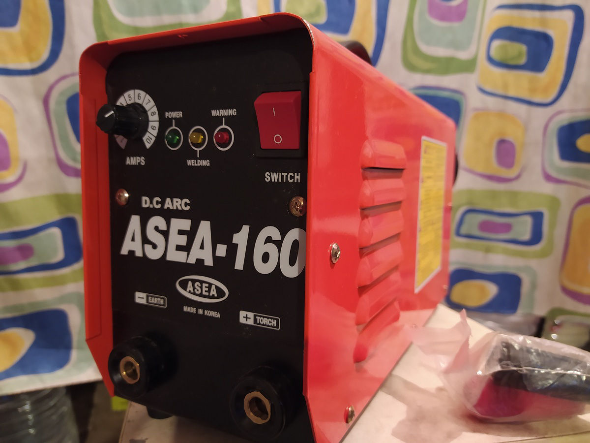Сварочный аппарат ASEA 160 Ампер. Питание- 220В .Оригинал. Вес - 7 кг.
