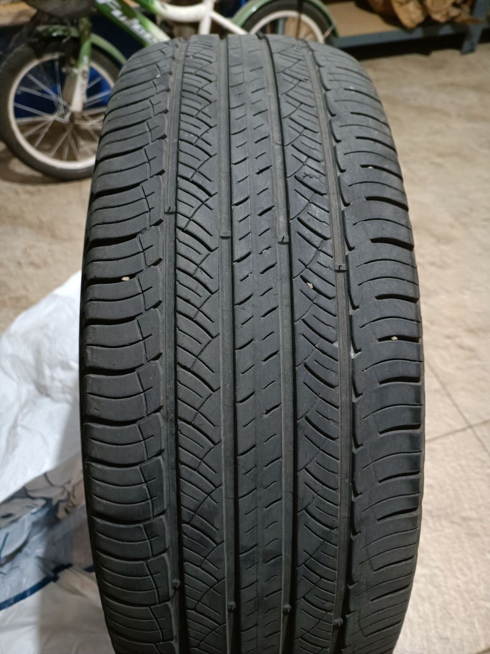 Michelin 245/70 R16