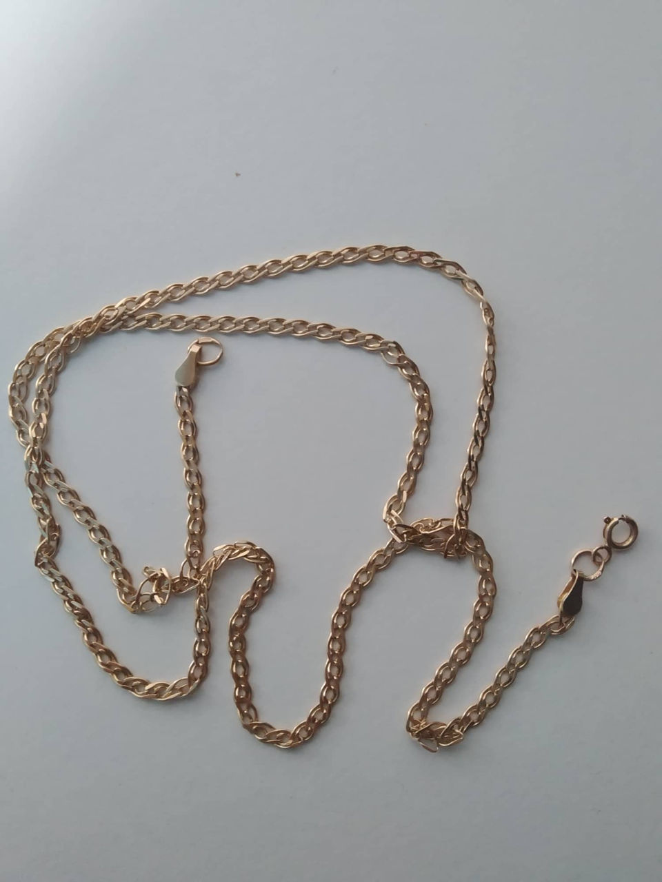 Vind lantisor de aur rusesc