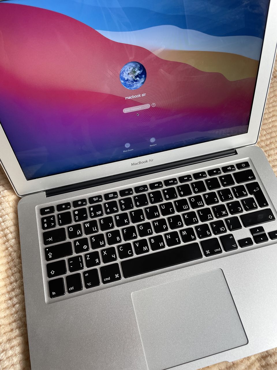 MacBook Air(13-Inch ,2017)