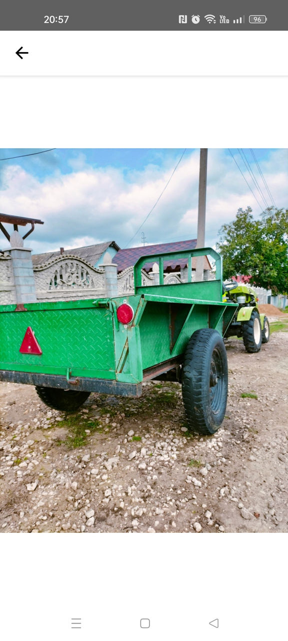 Se vinde minitractor 20 cai împreună cu remorca plug și freză.