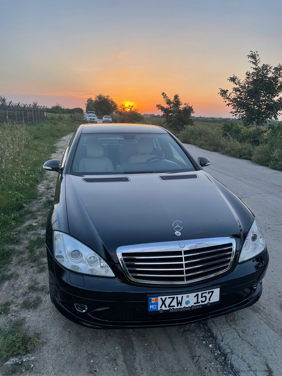 Mercedes S-Class
