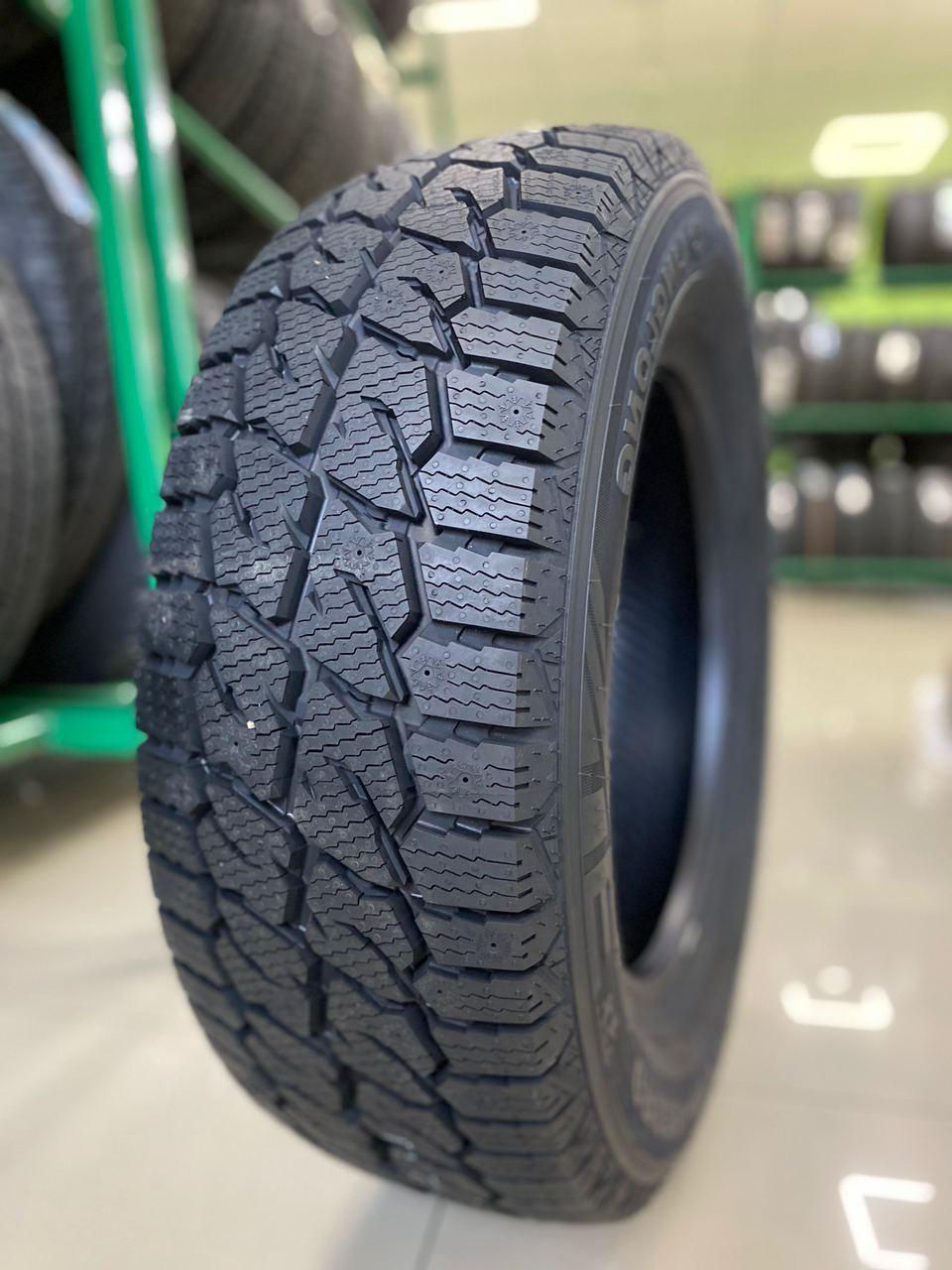 Anvelopă Linglong 215/60R17C 8PR Green-Max Winter Grip Van 2 109/107R ...