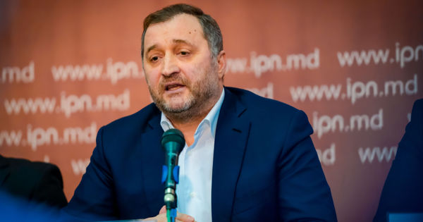 Suspans la CSJ: Începe revizuirea pentru ex-premierul Vlad Filat