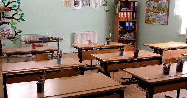 Motivele pentru care mai multe școli sunt închise. Rolul optimizării