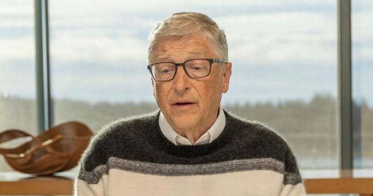 Билл Гейтс: В течение 10 лет ИИ заменит многих врачей и учителей