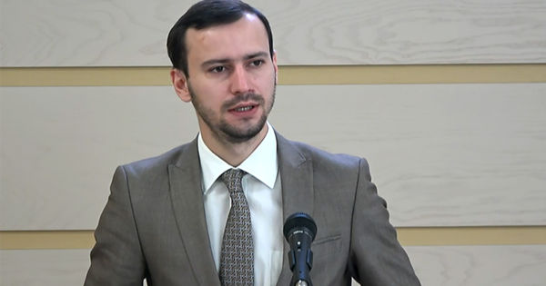 Plîngău: Organizatorii concursului de la PG să fie închiși într-un veceu