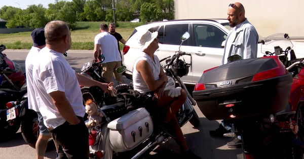 Fapte bune de Paști: Zeci de motocicliști au făcut curățenie la râul Bâc