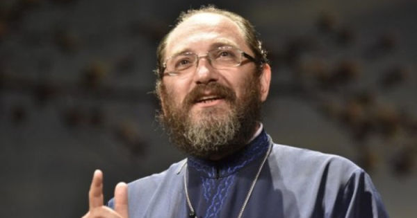 Părintele Constantin Necula din România revine în Republica Moldova