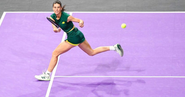 Tenismena româncă Sorana Cîrstea, eliminată de la turneul WTA din Dubai