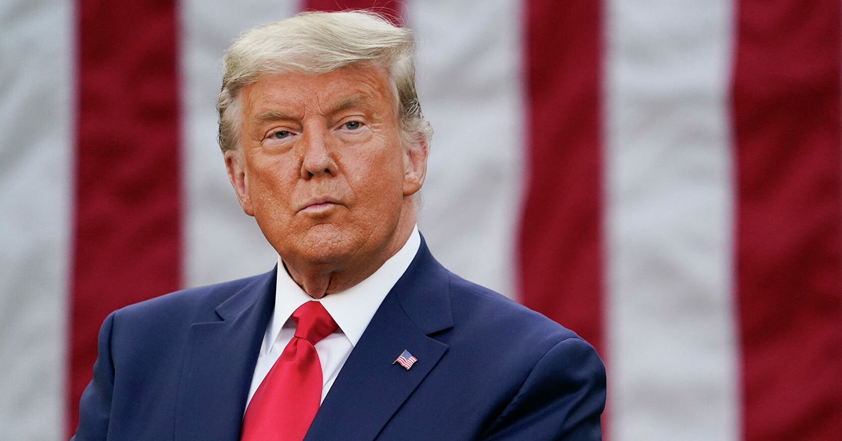 Дональд Трамп обвиняется в изнасиловании