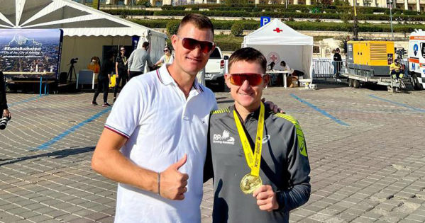 Atletul Maxim Raileanu a cucerit bronzul la semimaratonul din București Atletul Maxim Raileanu a cucerit bronzul la semimaratonul din București