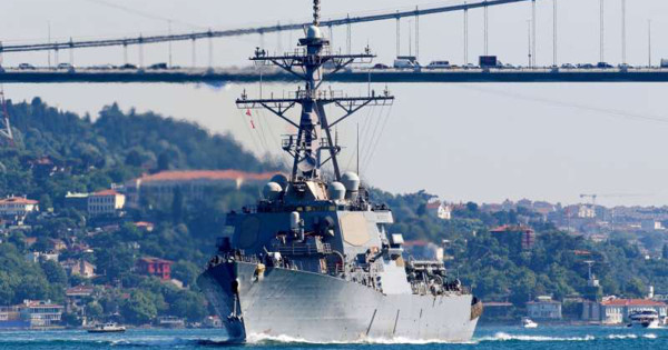 Ucraina cere Turciei să închidă strâmtorile Bosfor și Dardanele
