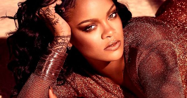 Cine este milionarul care a cerut-o în căsătorie pe Rihanna