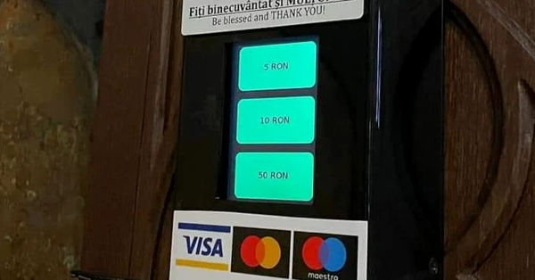 Orașul din România unde donațiile la biserică se fac și cu cardul bancar