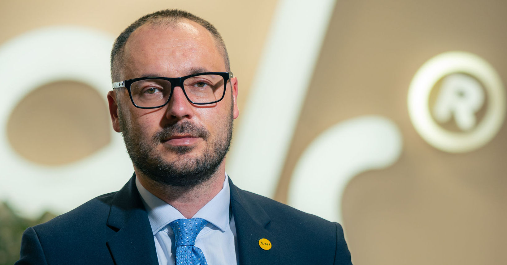 Литвиненко: Олигархические кланы объединились, они дезинформируют