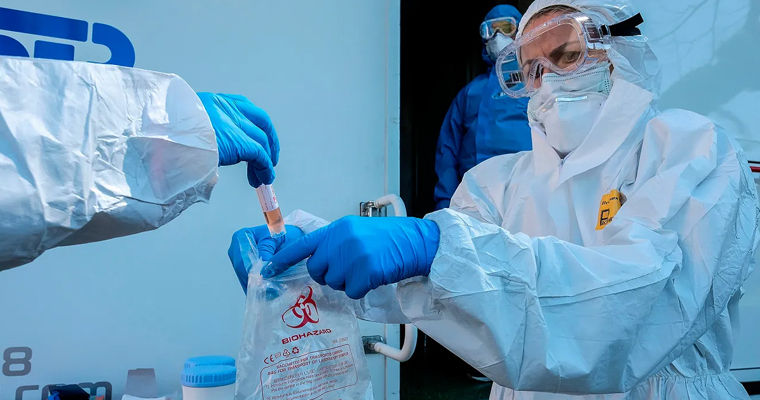 Новый заразный штамм COVID-19 XFG «стратус» распространяется в Британии