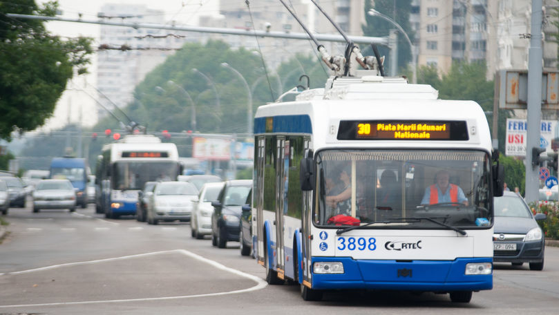 Cum va circula transportul public de Ziua Naţională a Vinului
