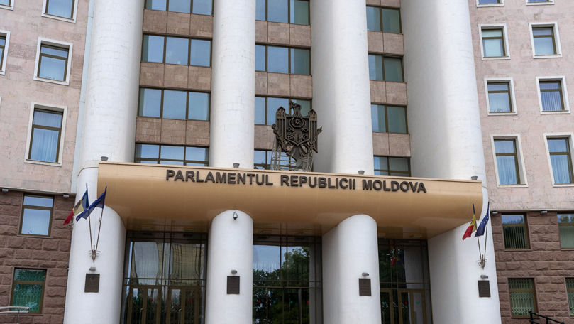 CEC va propune Curții Constituționale validarea unui mandat de deputat