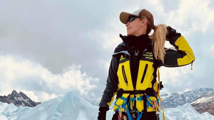 Olga Țăpordei, prima din Moldova, pe cel mai înalt vârf din Antarctica