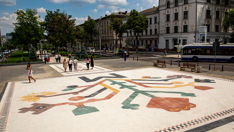 Pietonala Eugen Doga, renovată fără să fi avut loc o licitație publică