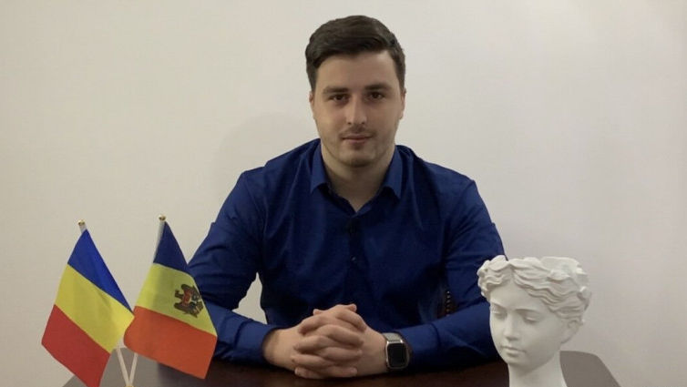 Expert: Republica Moldova luptă cu războiul hibrid rus prin vot