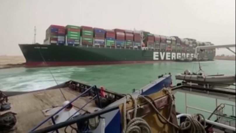Despăgubiri mai mici de la proprietarul navei care a blocat canalul Suez Despăgubiri mai mici de la proprietarul navei care a blocat canalul Suez