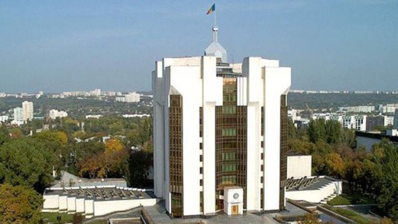 De ce reparăm Preşedinţia cu bani din Turcia