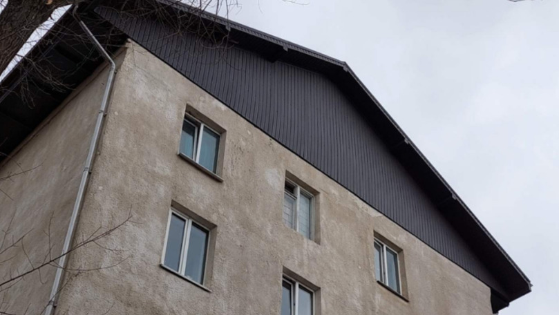 Acoperișul mansardei de pe strada Ion Pelivan, reabilitat. Cum arată