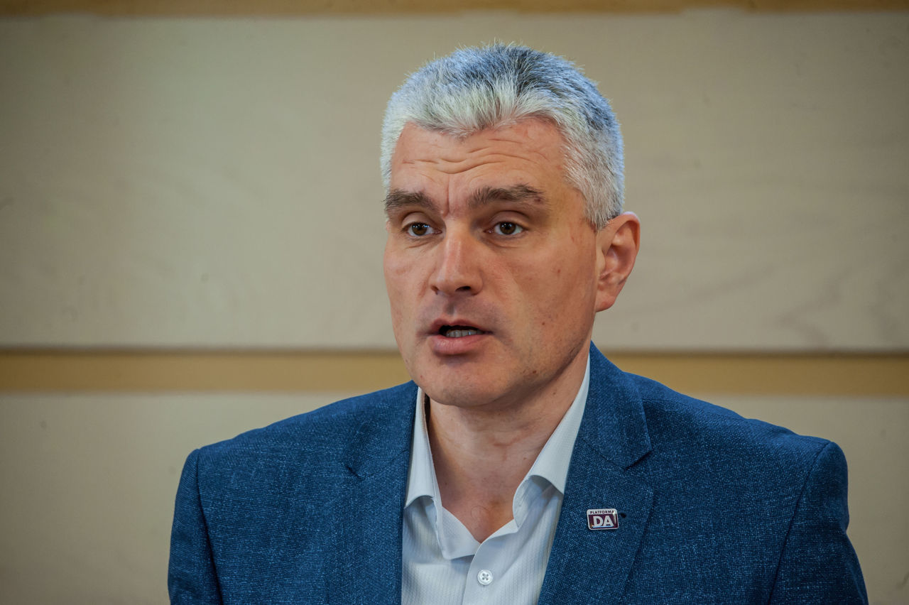 Слусарь: PAS зашла в тупик, проевропейским партиям необходимо собраться ...