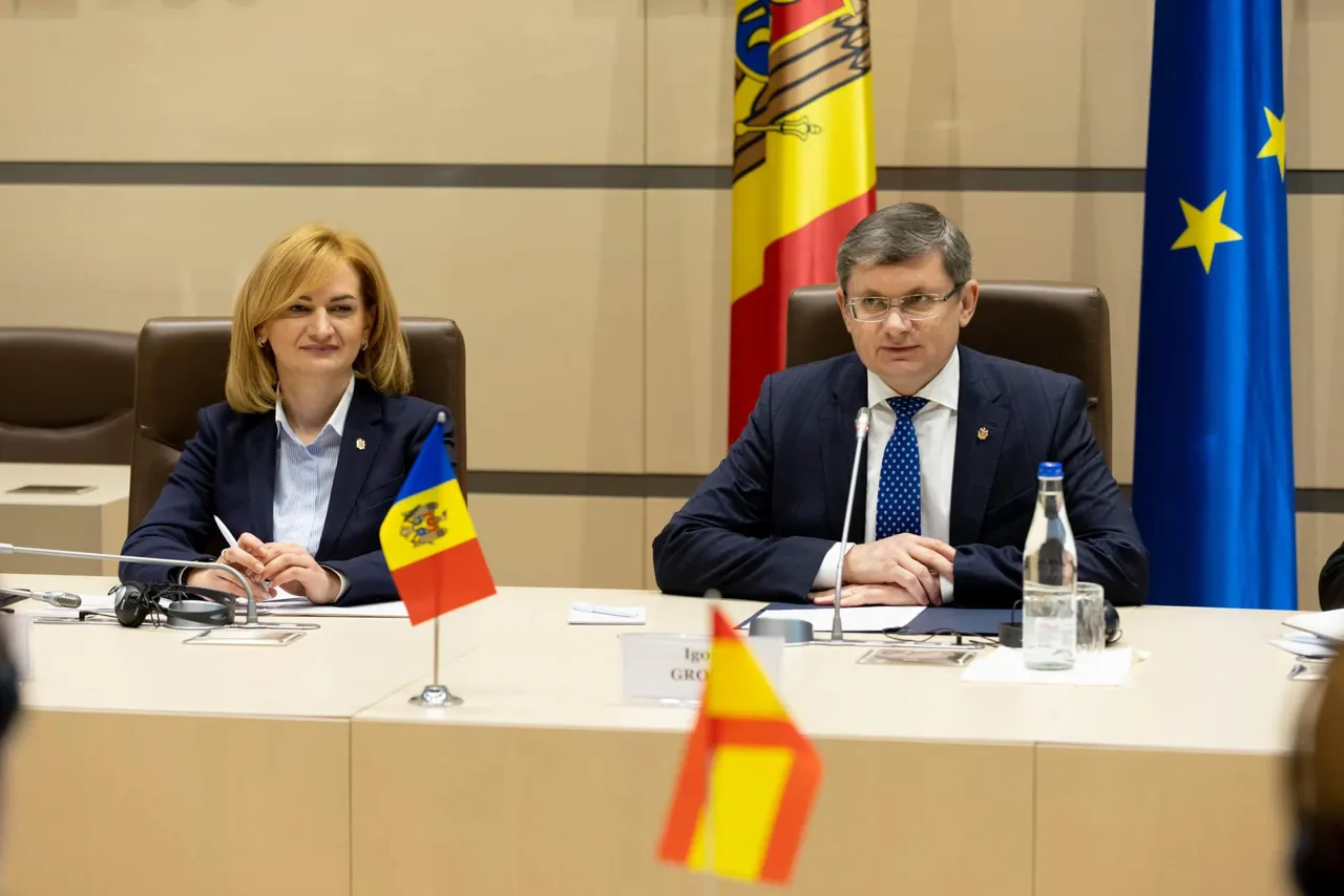 Tarife reduse la roaming: Grosu, la discuții cu oficiali spanioli Tarife reduse la roaming: Grosu, la discuții cu oficiali spanioli